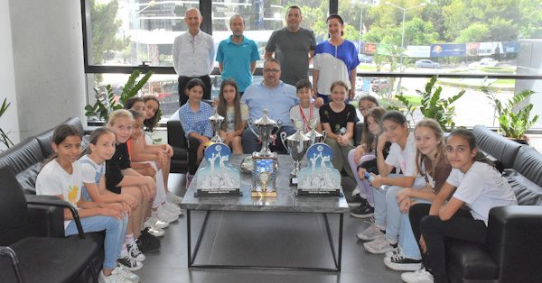 Visit To Mayor Şenkul From Champion Students